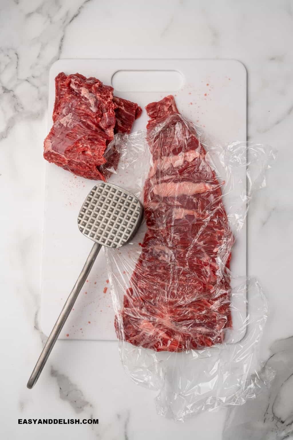 How to Cook Skirt Steak - Easy and Delish