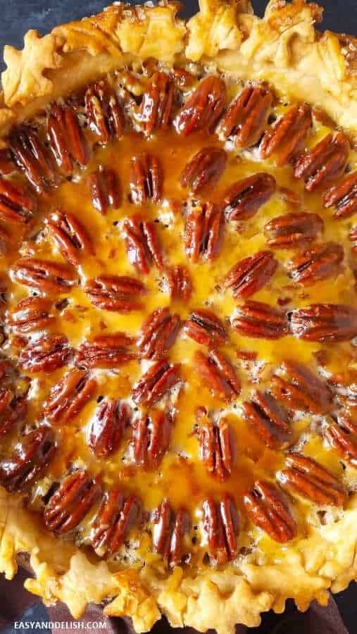 Easy Texas Pecan Pie Recipe - Easy and Delish