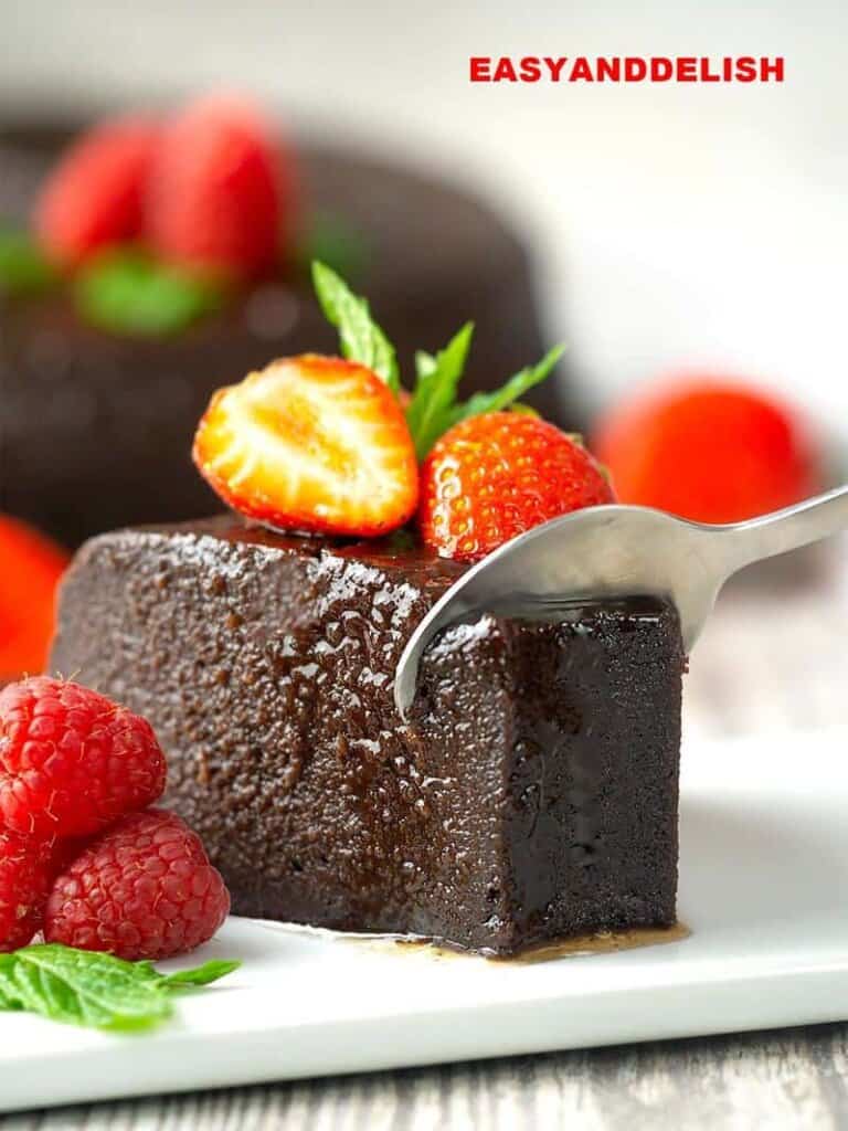 Brazilian Chocolate Bread Pudding Flan Recipe (5 Ingredients) - Easy ...