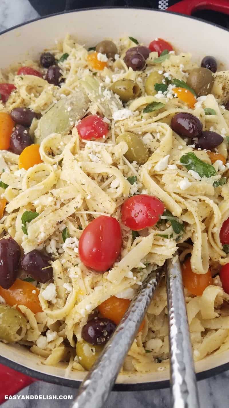 Mediterranean Pasta (in 15 Minutes) - Easy and Delish