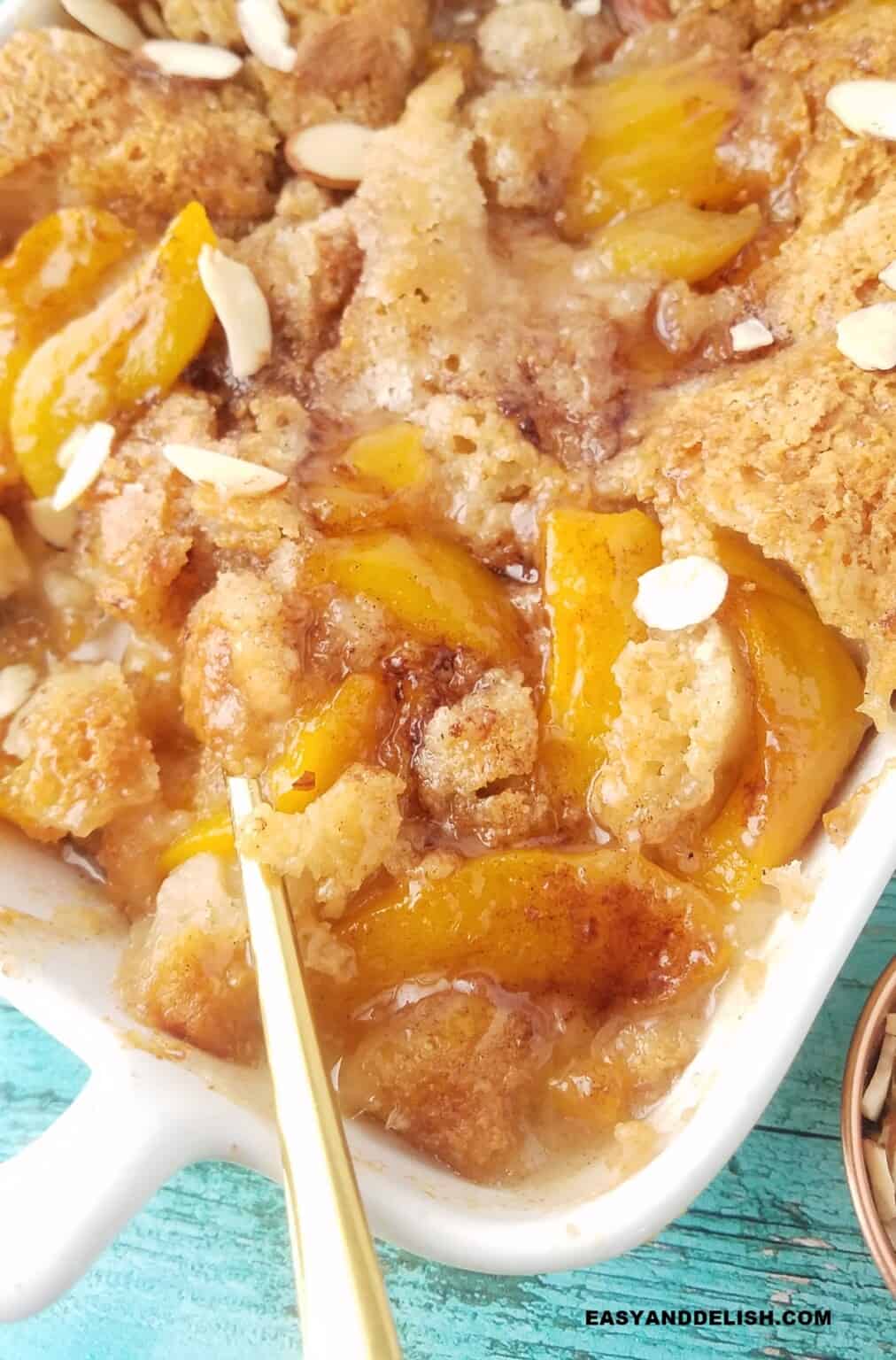 Lazy Man's Peach Cobbler - Easy and Delish